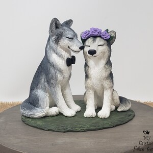 Realistic Wolves Wedding Cake Topper - Kissing Cheek - Etsy