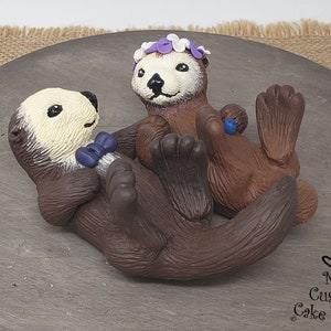 Otters Wedding Cake Topper - Realistic Floating Cuddling Sea Otter ...