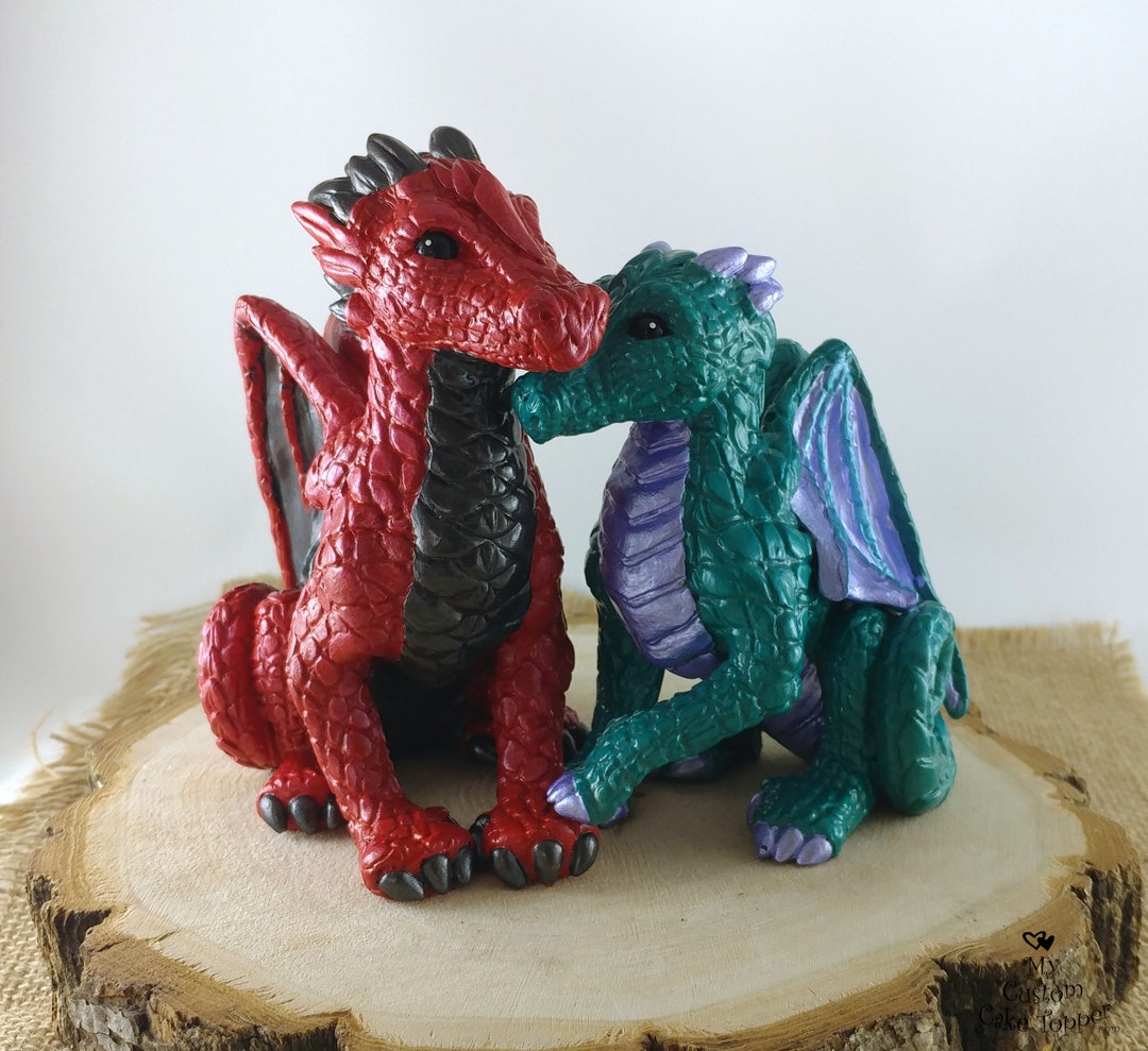 Cuddling Dragons Wedding Cake Topper - Realistic Dragon Bride and Groom ...