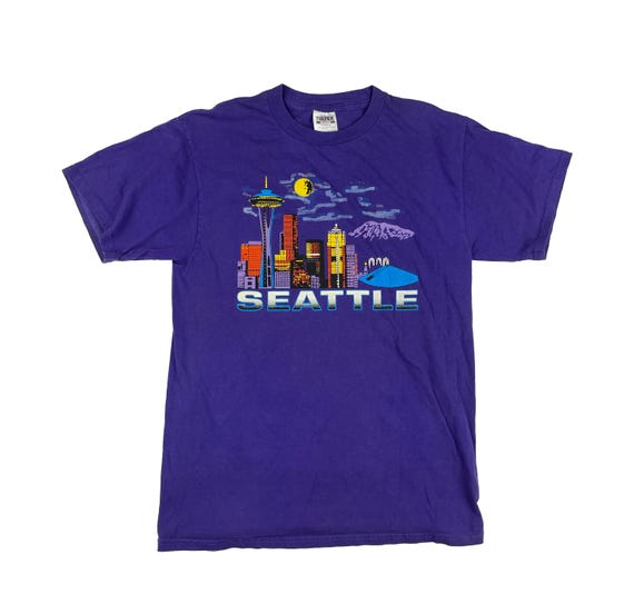 Vintage Seattle Skyline T-Shirt - Gem