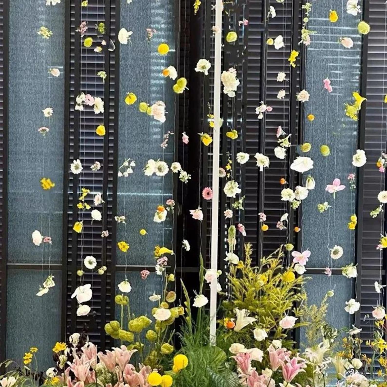 20pcs Artificial Floating Flower Curtain Wedding Decorations, Colorful ...