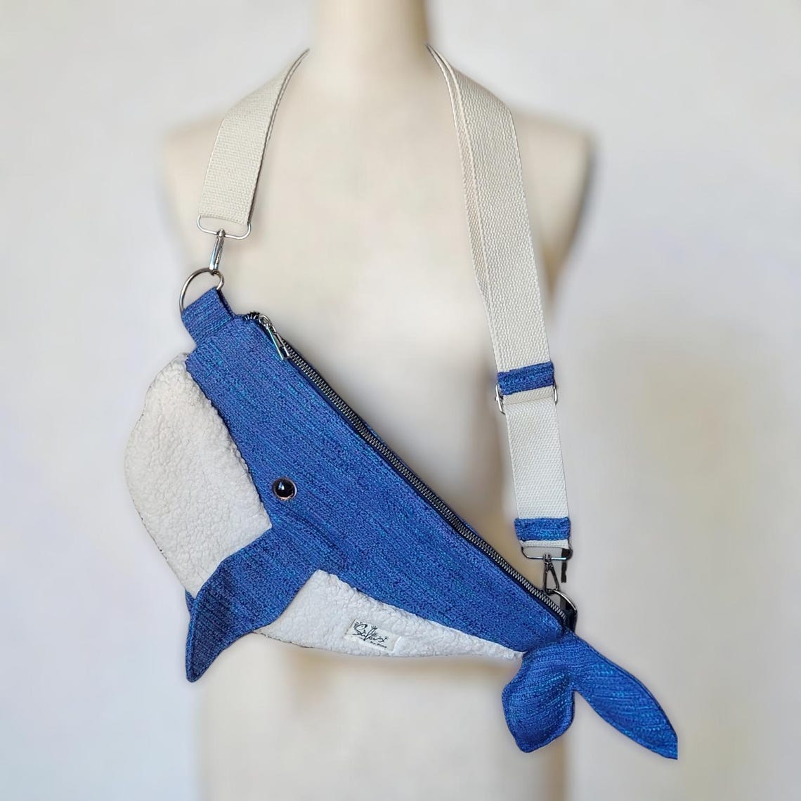 Handmade Whale Crossbody Bag, Plush Animal Purse, Zippered Fabric Bag ...