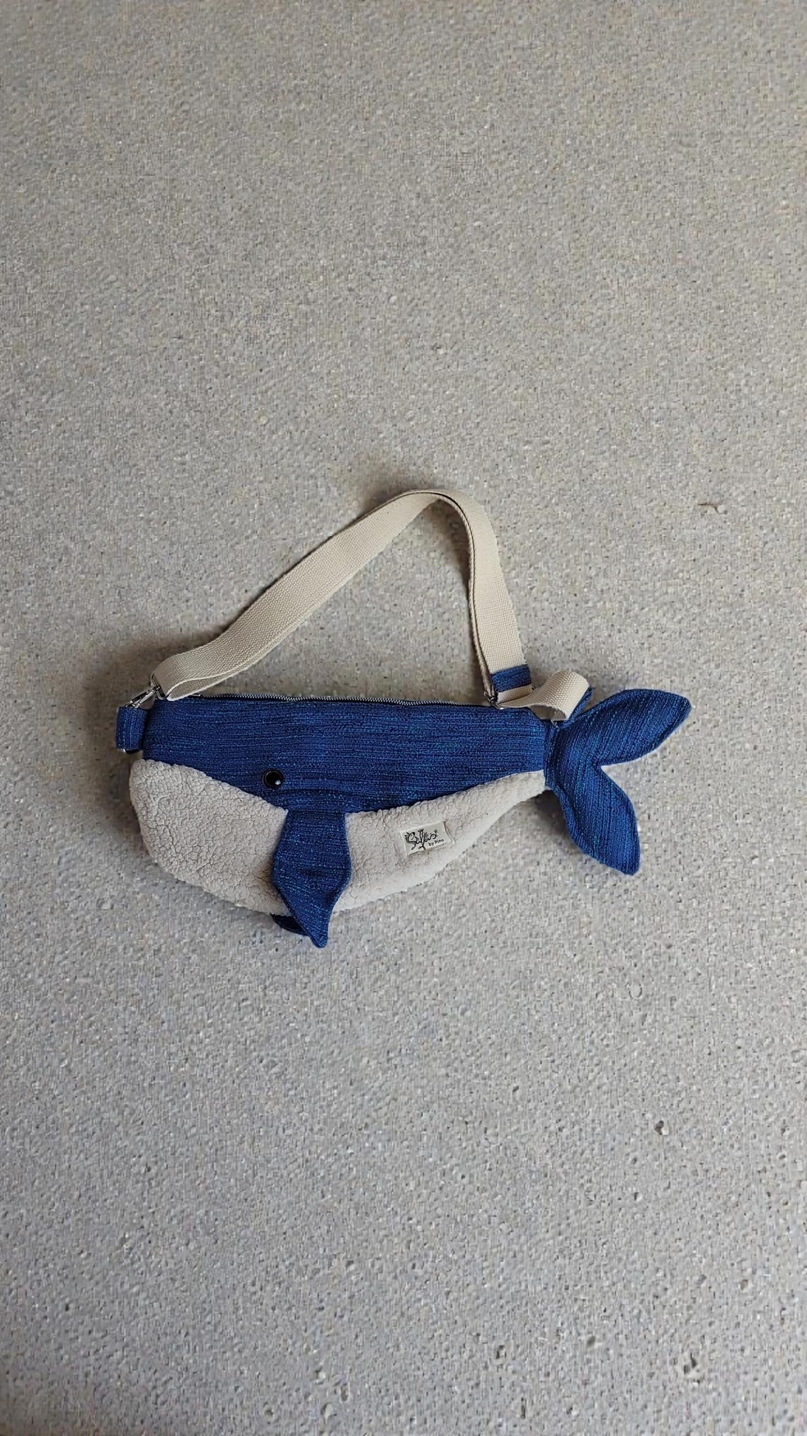Handmade Whale Crossbody Bag, Plush Animal Purse, Zippered Fabric Bag ...