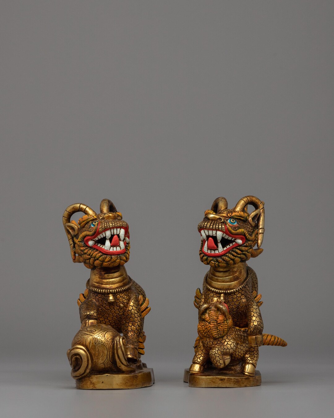 Ferocious Lion Statues | Symbol of Power and Protection | Fierce Lion ...