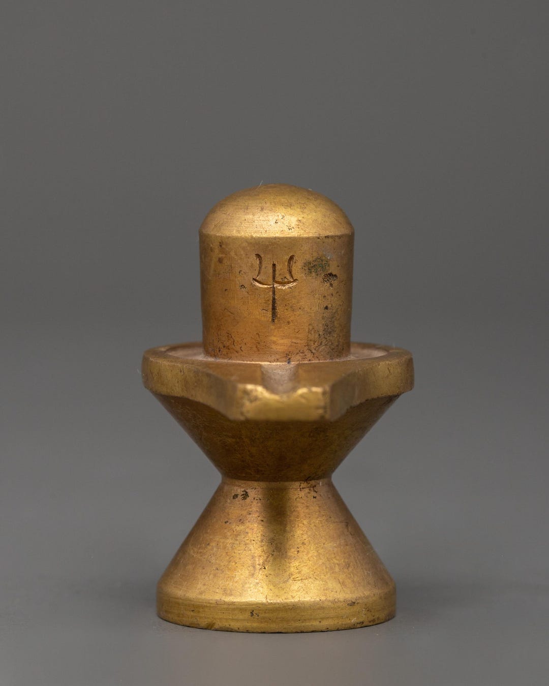 Shiva Linga Statue for Meditation and Worship | Sacred Symbol of ...