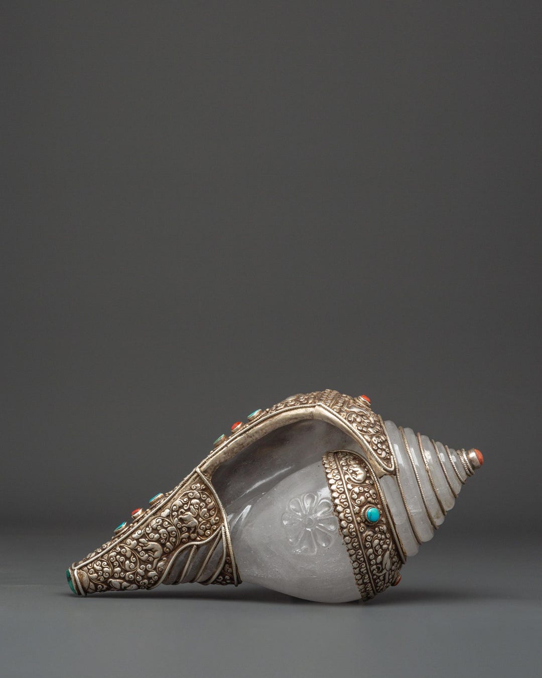 Tibetan Ritual Conch Shell With Silver Inlay | Crystal Shankha With ...