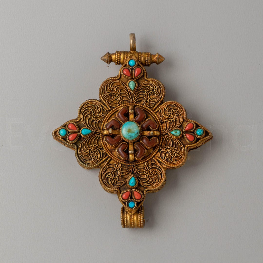 Bishwo Vajra Ghau Box Locket | Copper Locket With Electro Gold Plating ...