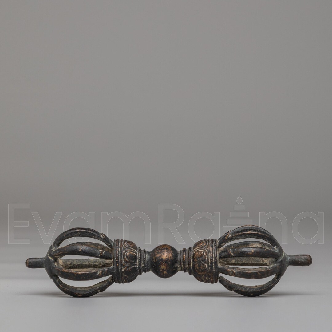 Handcrafted Himalayan Tibetan Vajra | Symbol of Power, Protection ...