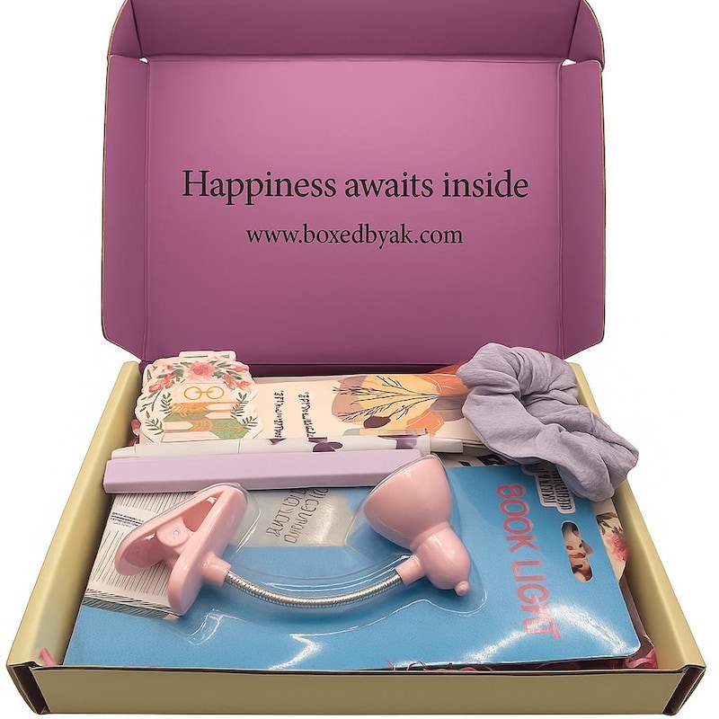 Reading Gift Women Box - 60+ Gift Ideas for 2025