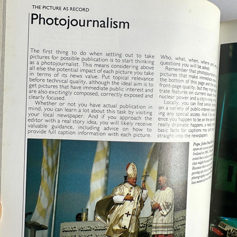 Photojournalism Photographing the Drama of Daily Life Kodak Library of ...