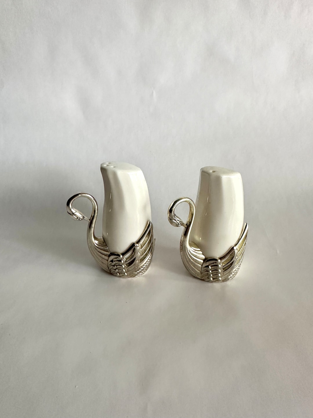 Swan Salt and Pepper Shaker Set | Silver Tone Swan Salt and Pepper ...