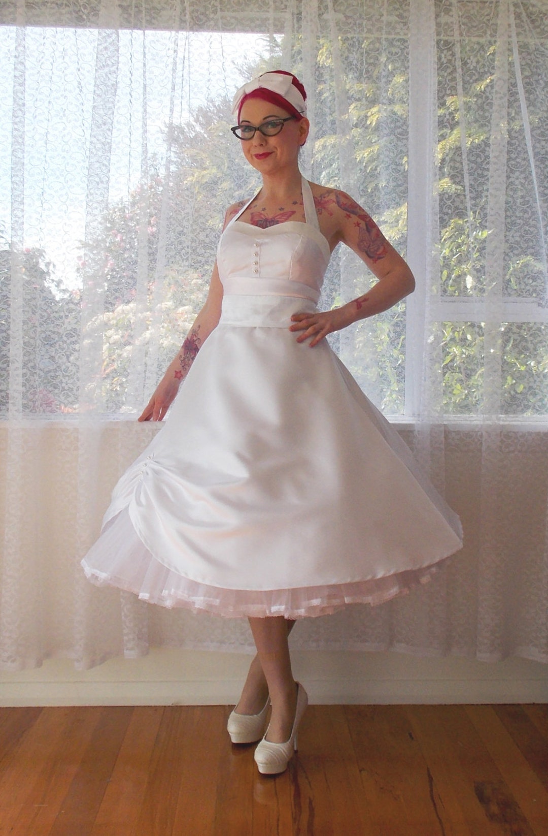 1950s 'cecilia' Pin up Wedding Dress With Sweetheart Neckline and Pearl ...