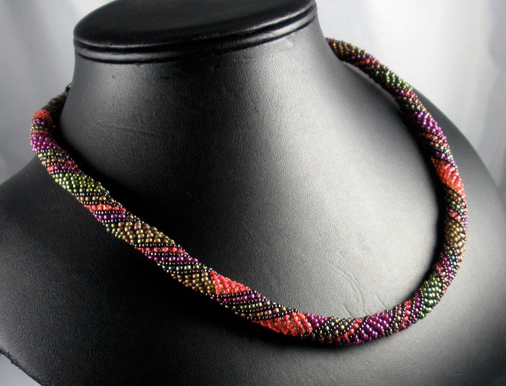 SOLD! Beadweaving: Russian Spiral Rope Necklace in Coral, Green ...