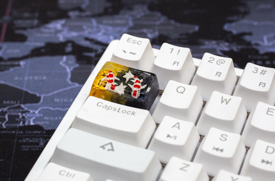 Art Resin Keycap 1.5U (tab) – Black Yellow Koi Fish Design for ...