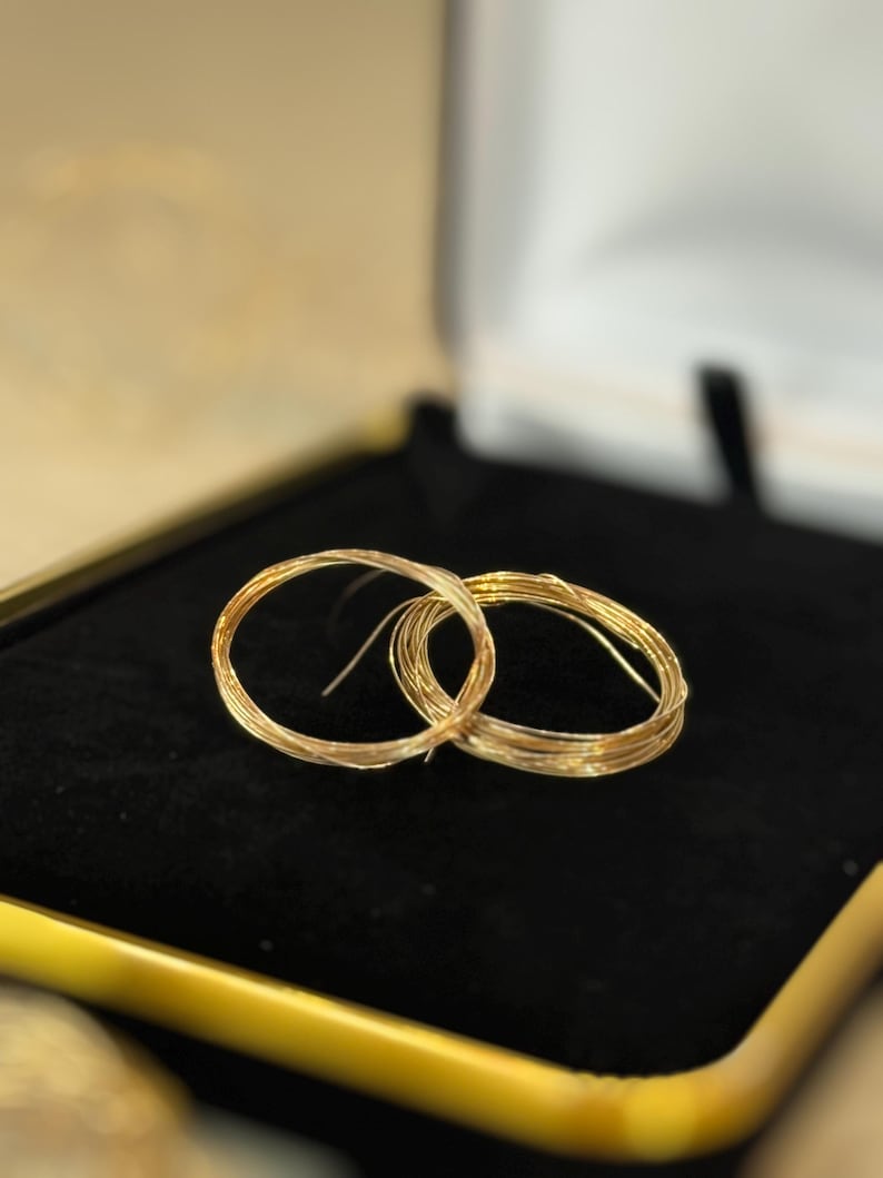 14k Gold SOLID Half Hard Round WIRE Yellow Gold 28 Gauge (0.35 Mm) - Etsy