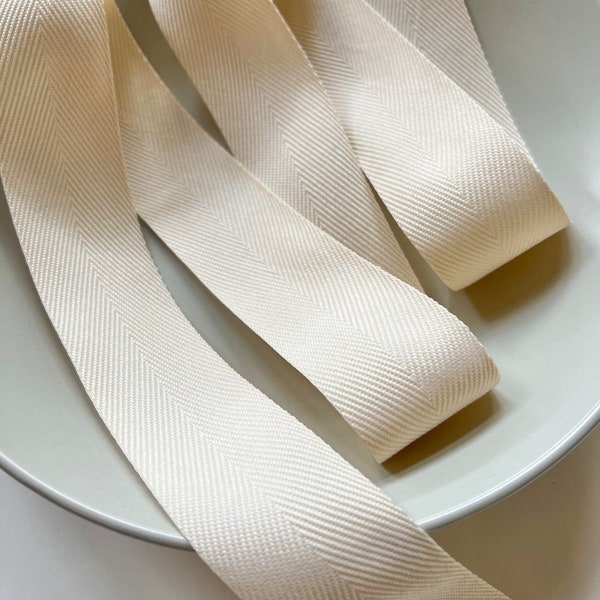 Natural Gift Wrap - 60+ Gift Ideas for 2024