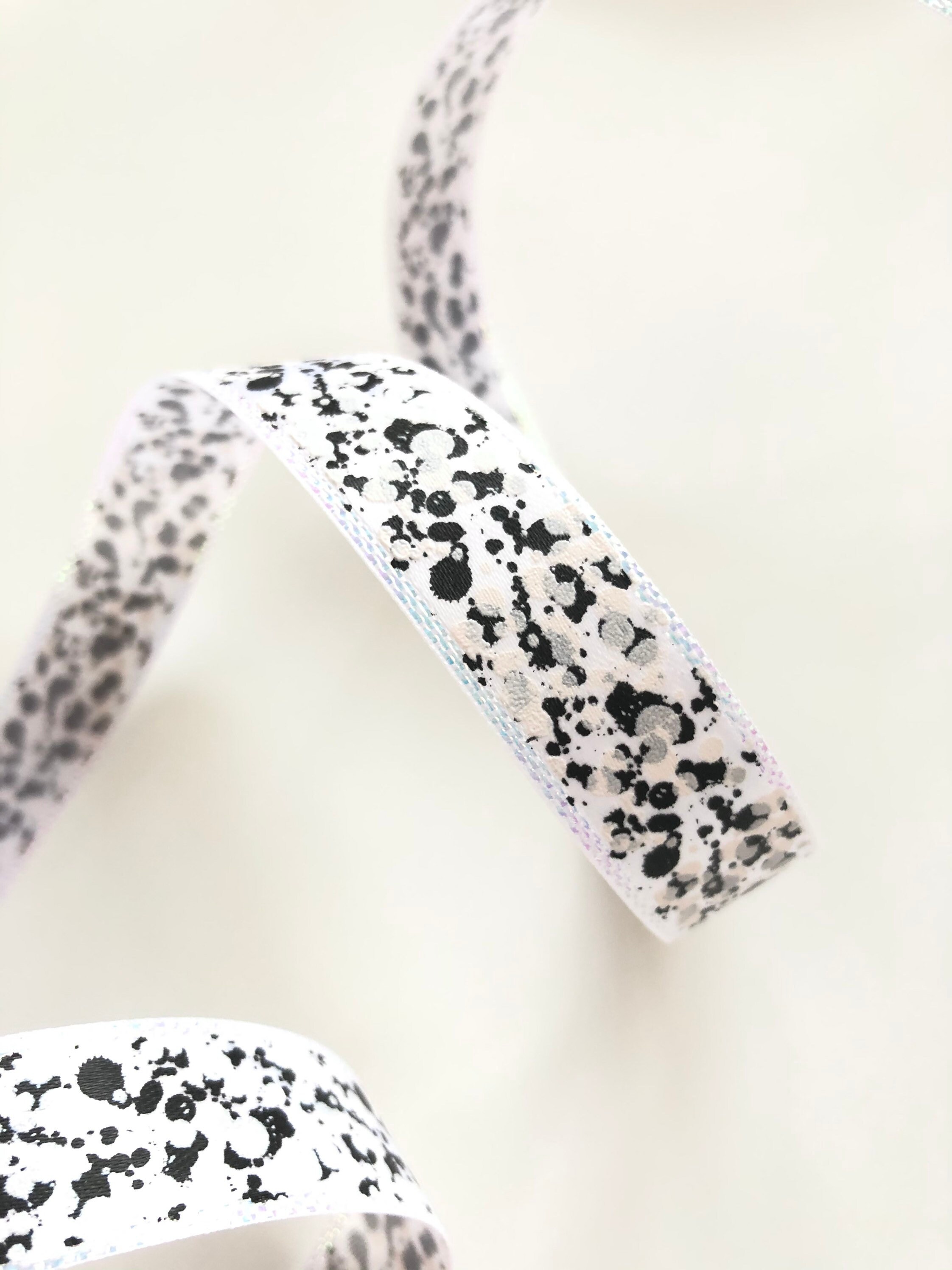 Glow in the Dark Ribbon Black & White 5/8 Inch 5 Yard | Etsy