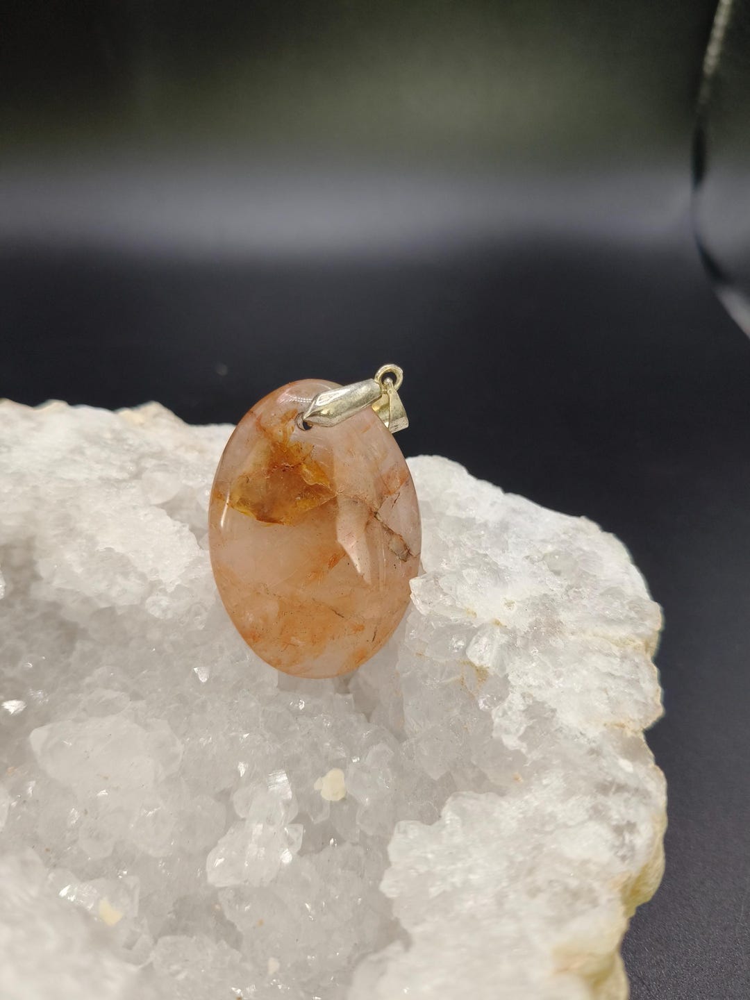 Red Hematoid Quartz Pendant – Grounding, Confidence & Energy ...