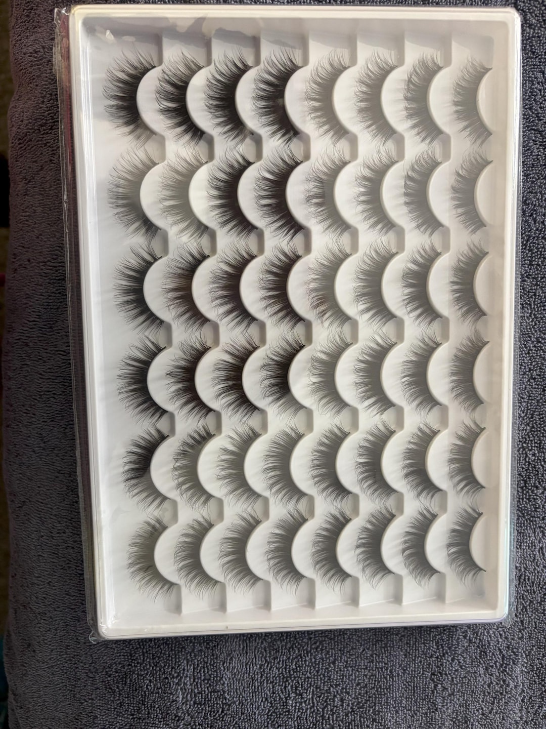 False Eyelashes: Volume Lash Set - Etsy