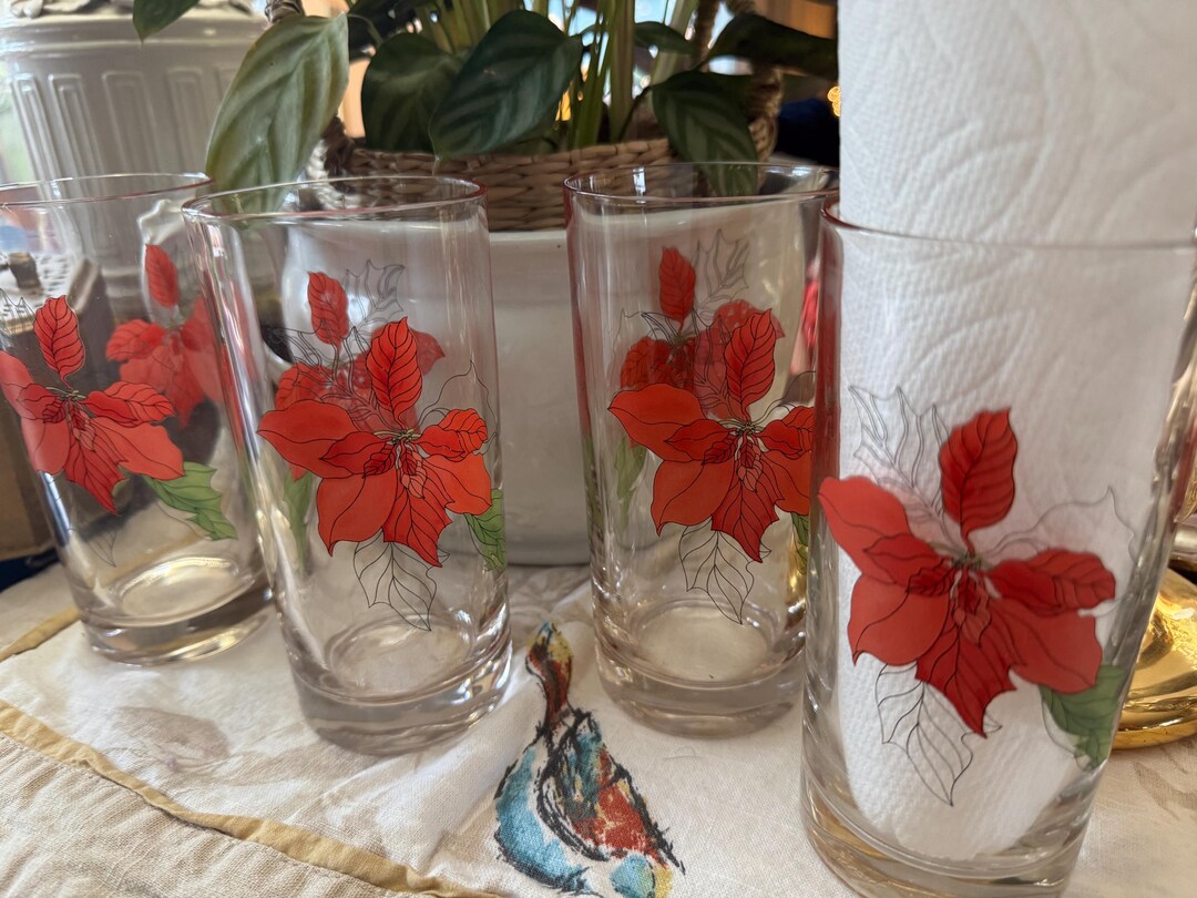 Poinsettia Highball Glasses: Mary Lou Goertzen Art, Set of 5 - Etsy