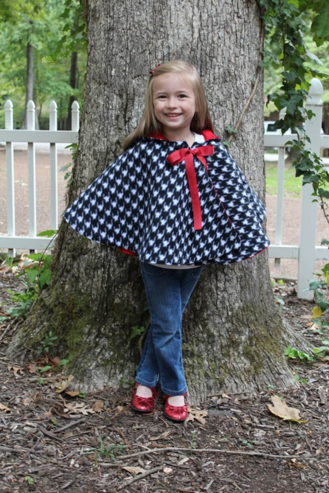 Cozy Hooded Cape Pdf Sewing Pattern Cape Sewing Pattern PDF - Etsy UK