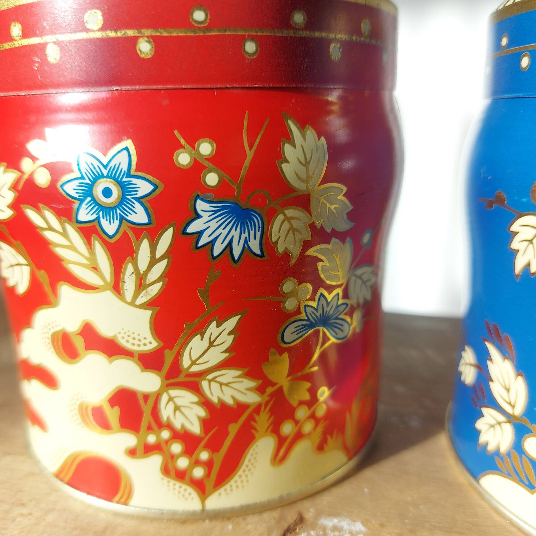 1960s Scribbans-kemp Tins in Blue and Red Asian Motif Pair Set of Two ...