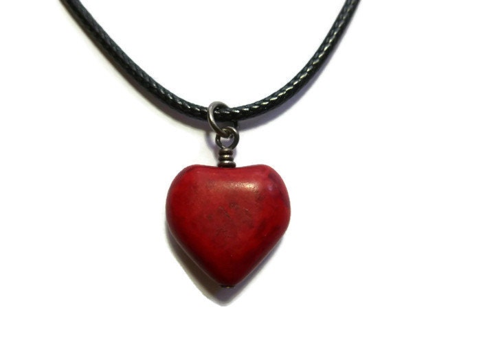 Red Heart Necklace ~ Howlite ~ Heart Shaped Pendant ~ 18mm Heart ~ Love ...
