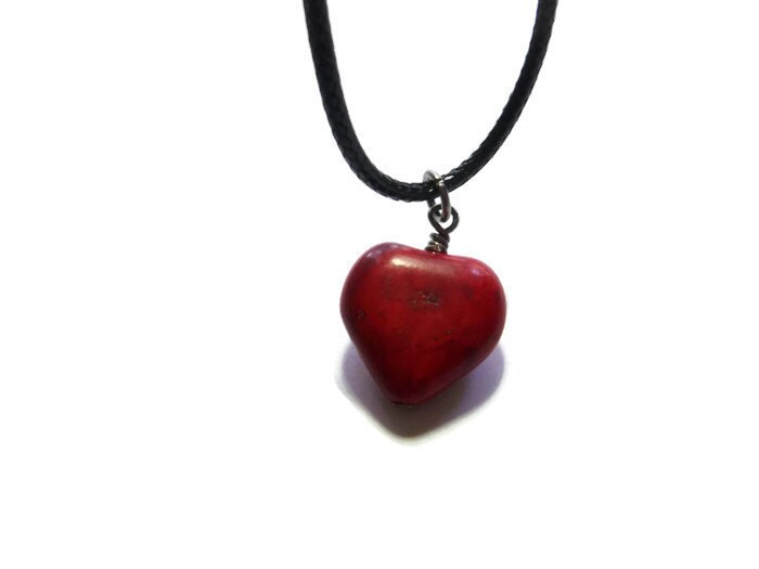 Red Heart Necklace ~ Howlite ~ Heart Shaped Pendant ~ 18mm Heart ~ Love ...
