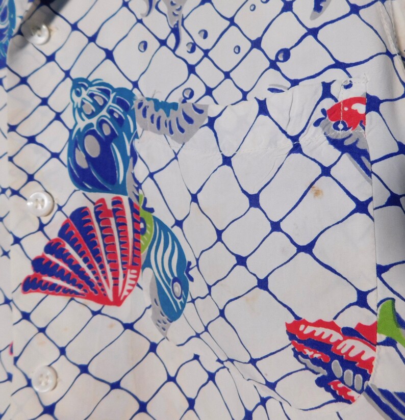 Rare 1940s Cold Rayon Tropical Fish & Shells in Netting Print - Etsy