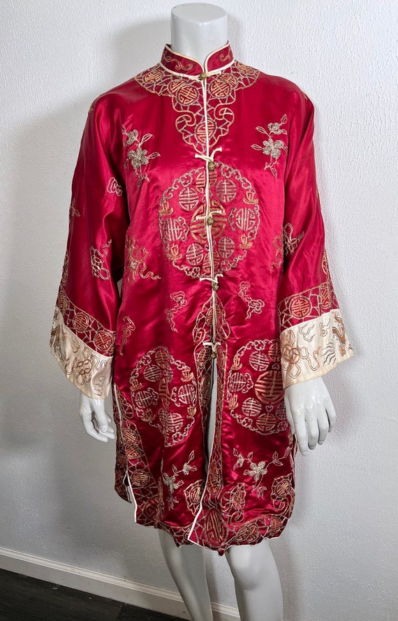 Lovely Antique Chinese Silk Robe Jacket w Metallic Em… - Gem