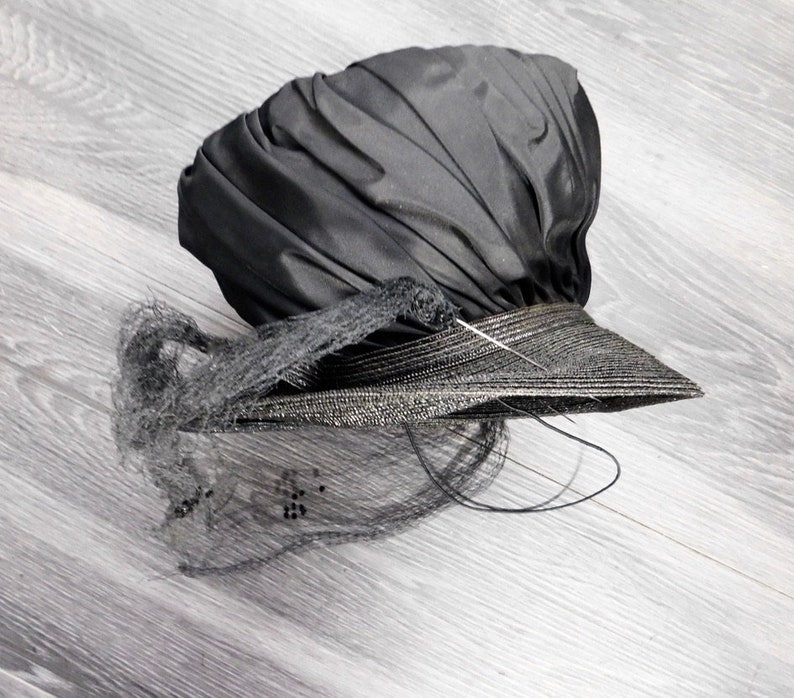 Jaunty Vintage 1940s Milgrim Tilt Hat Mini Top Hat W Veil & - Etsy