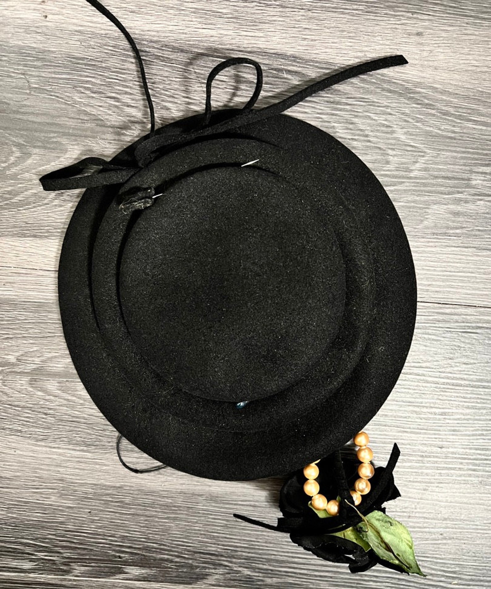 Whimsical 1940s Milgrim Tilt Platter Hat W Faux Pearls & Black Rose - Etsy