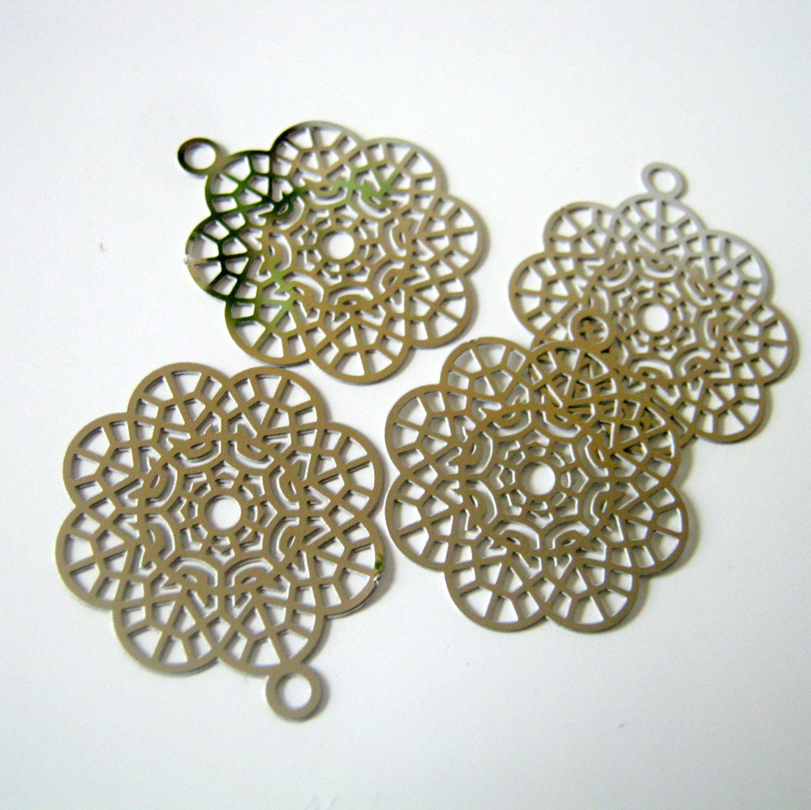 4 Stainless Steel Filigree Stamping Pendants 24x21mm Jewelry - Etsy