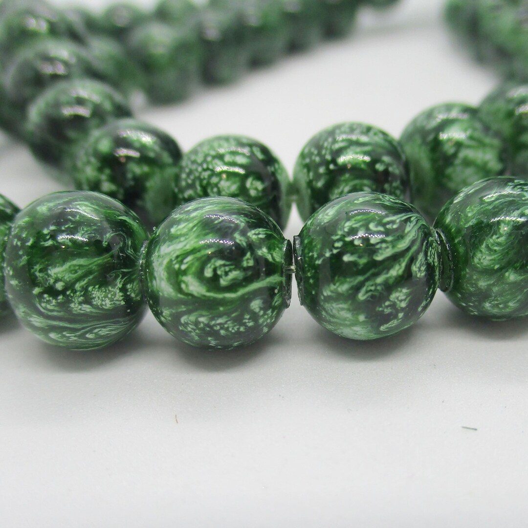 Green Glass Pattern Beads, Pack of 40 Beads, 8mm, DIY Jewelry Making ...