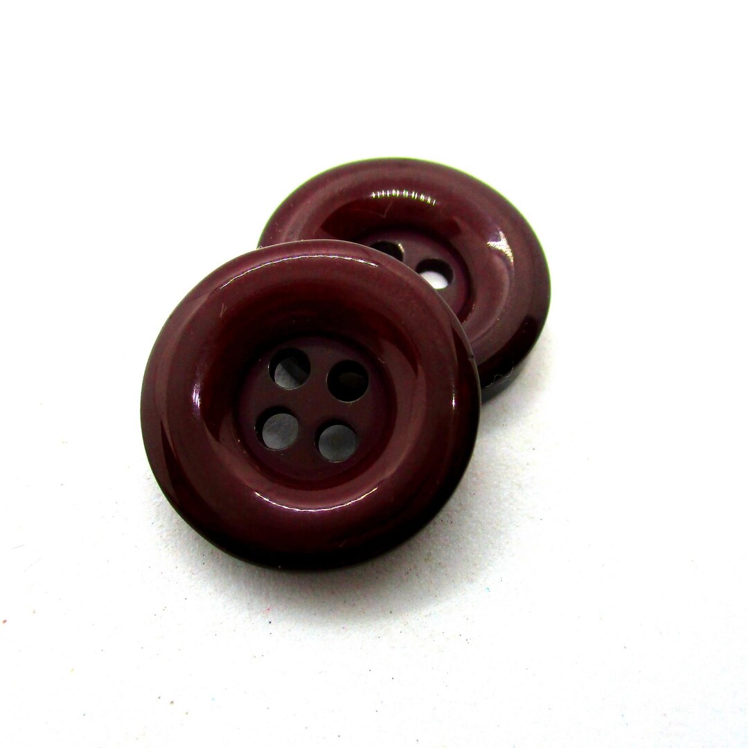Dark Red Resin 18mm Four Hole Buttons, Pack of 20 Buttons, 18mm Buttons ...