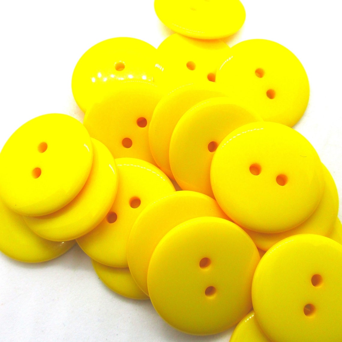 Yellow Plastic Buttons, Pack of 20/50 Buttons, 23mm, Craft Supplies - Etsy