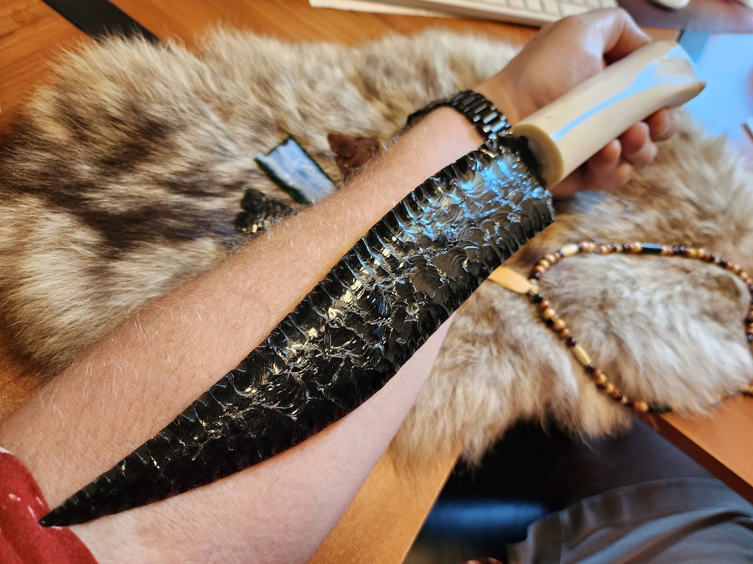 PENDING SALE 15 1/4" Black Butter Obsidian Flint Knapped Indian Wolf ...