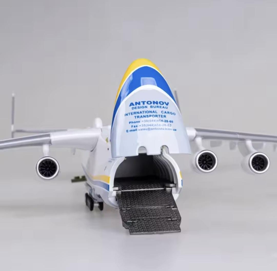 Antonov An-225 Mriya Airplane Model 1:200 | World’s Largest Aircraft ...
