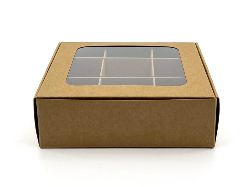 Treat Box With Window and Dividers - X-small (9-compartment) - 5x5x1.57 ...