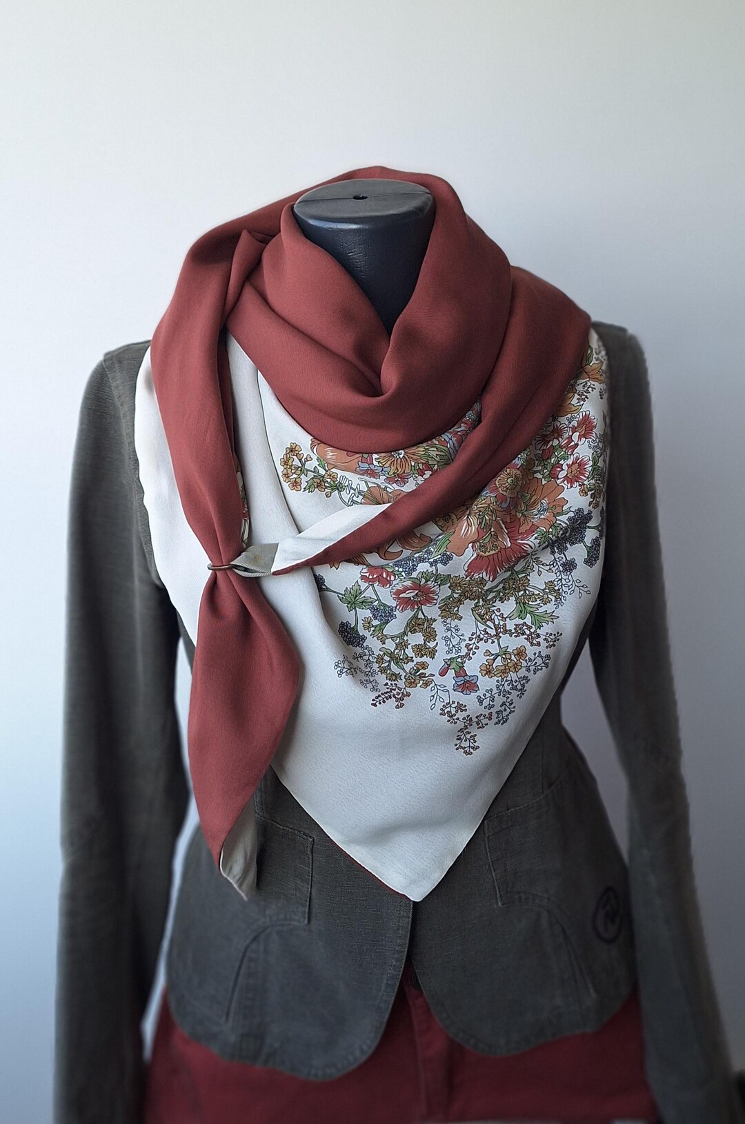 White Floral Double-faced Scarf With Metal Ring or Plastic Clasp - Etsy