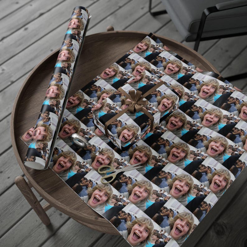 67 Kid Meme Funny Rizz Wrapping Papers - Christmas Santa Cartoon Funny ...