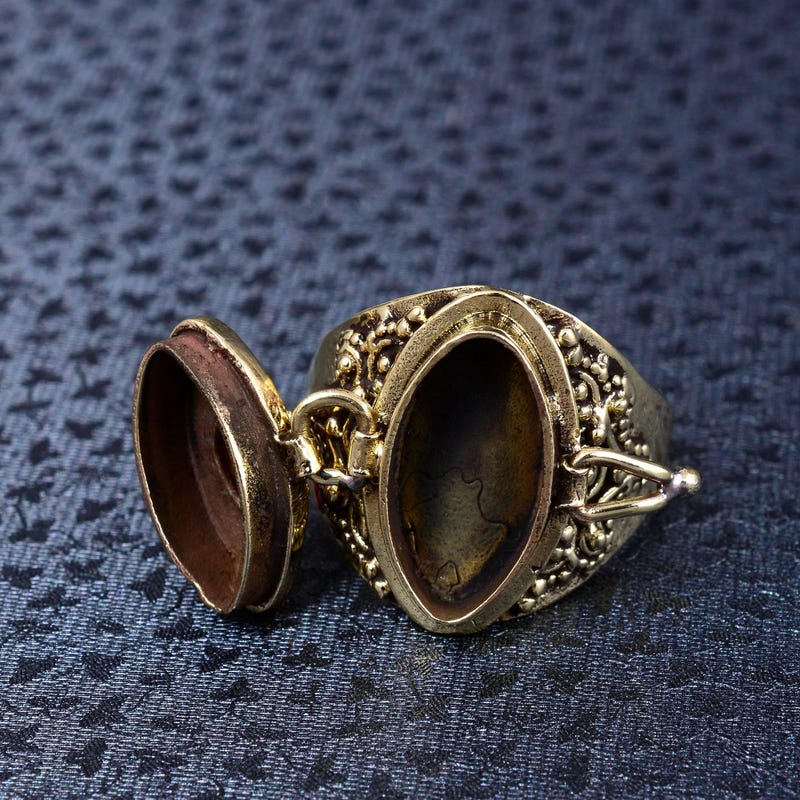 Secret Compartment Ring - Etsy