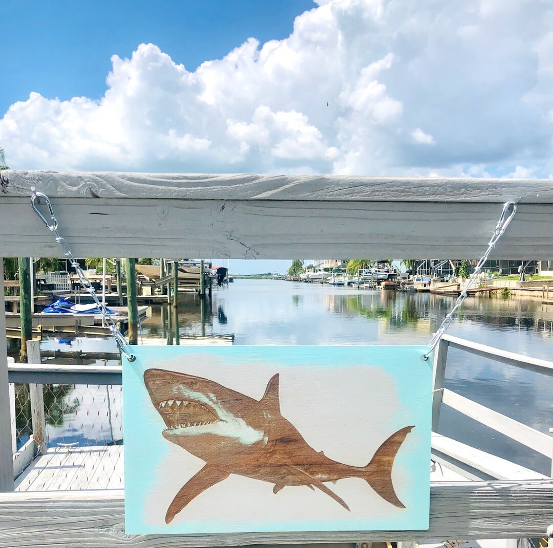 Custom-made Great White Shark Wooden Engraved Wall Sign/plaque/decor ...