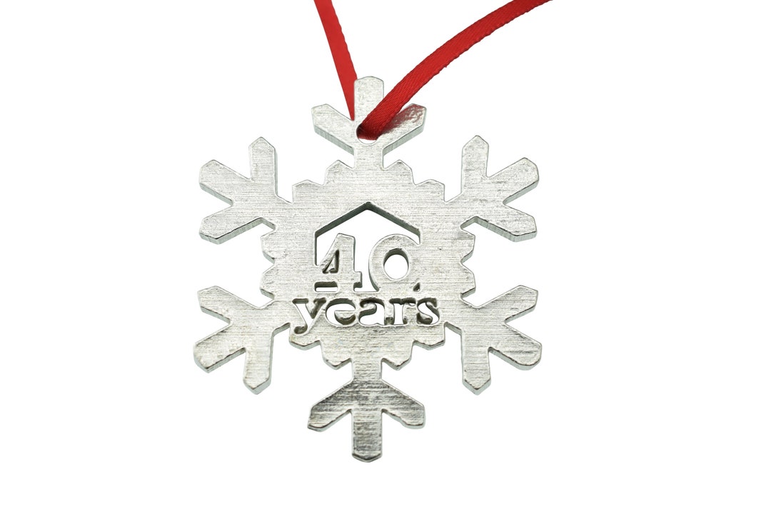 40 Year Cut Out Metal Snowflake Christmas Tree Hanging Decoration ...