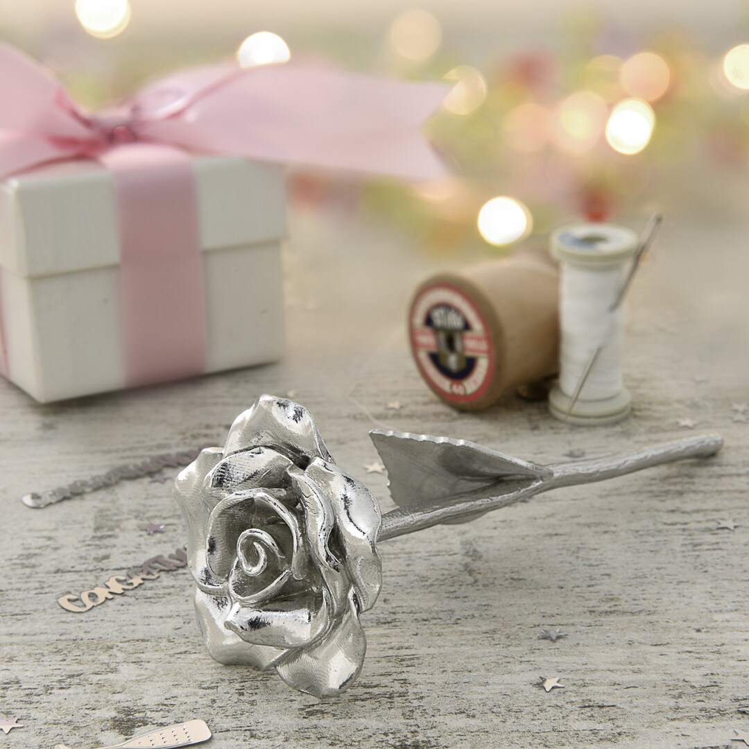 2nd Anniversary Gift Rose - 2 Year Anniversary Gift Idea - Etsy