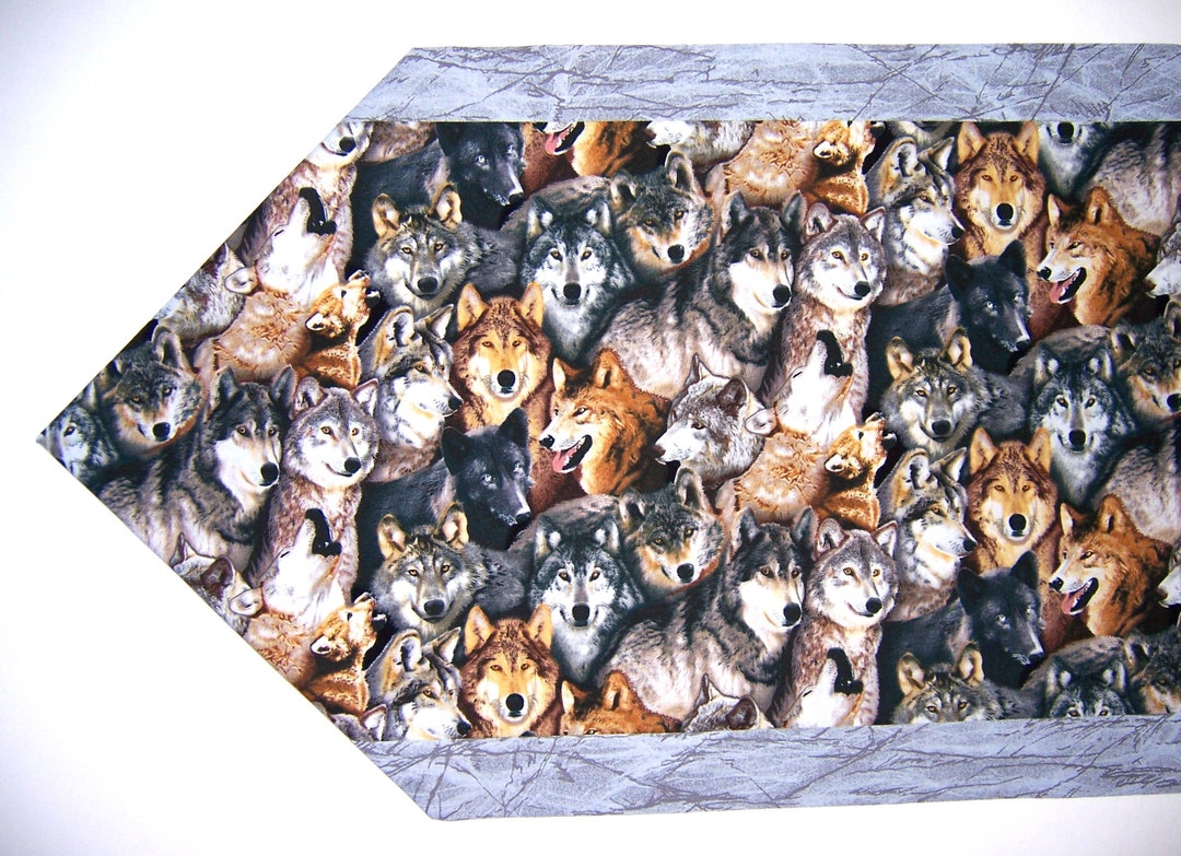 Wolf Table Runner - Etsy