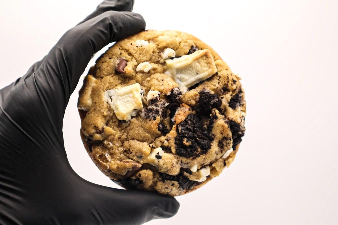 1/2 Dozen Fresh Homemade Cookies and Cream Cookies - Etsy