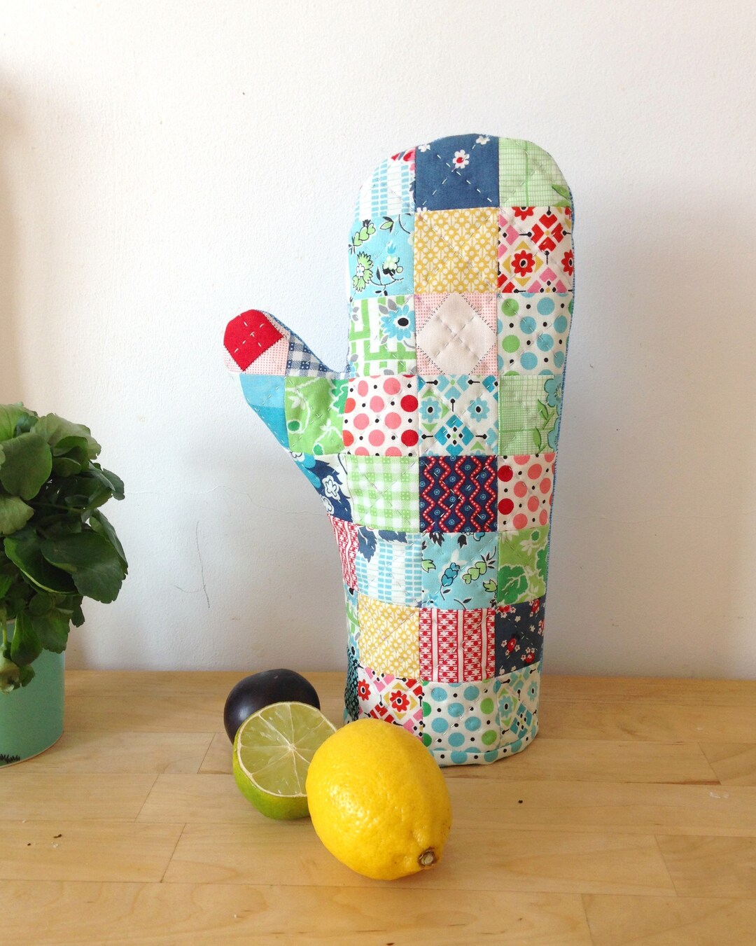 Oven Gloves Sewing PATTERN, Patchwork Pot Holder Mittens for Cooking ...