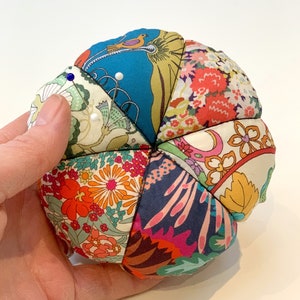 Pin Cushion Sewing Pattern, Round Plump Shape, Easy & Fun to Make From ...