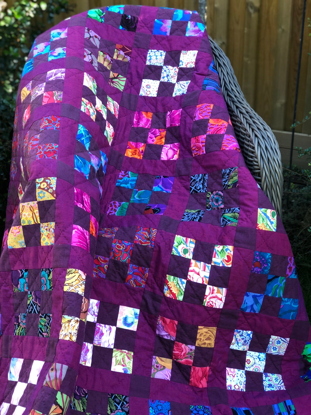 Patchwork Quilt Pattern, Nine-patch Design With Diagonal Layout and ...